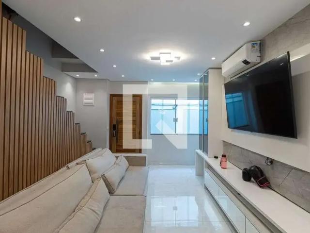 Casa / Sobrado para Venda em São Paulo/SP Cangaíba 3 Quartos