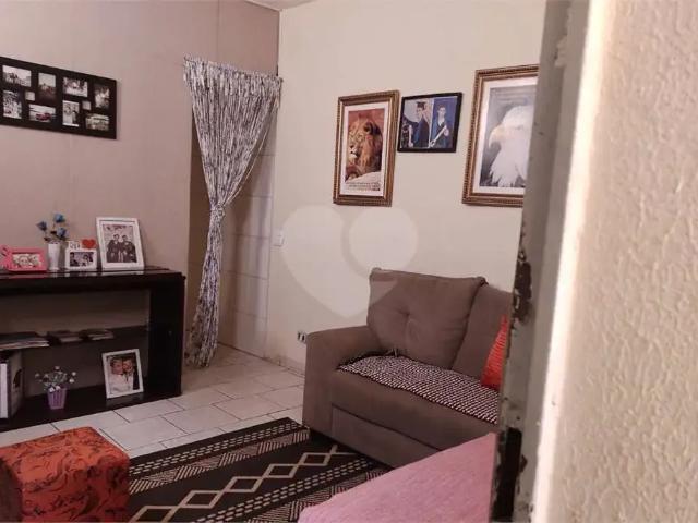 Casa / Sobrado para Venda em São Paulo/SP Cangaíba 3 Quartos