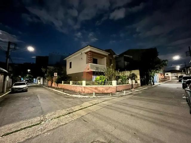 Casa / Sobrado para Venda em São Paulo/SP Canindé 4 Quartos
