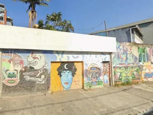 Casa / Sobrado para Venda em São Paulo/SP Capão Redondo 3 Quartos