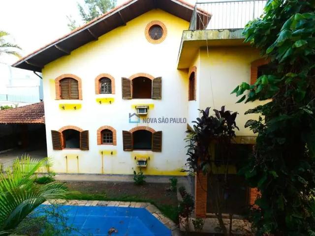 Casa / Sobrado para Venda em São Paulo/SP Capela do Socorro 5 Quartos