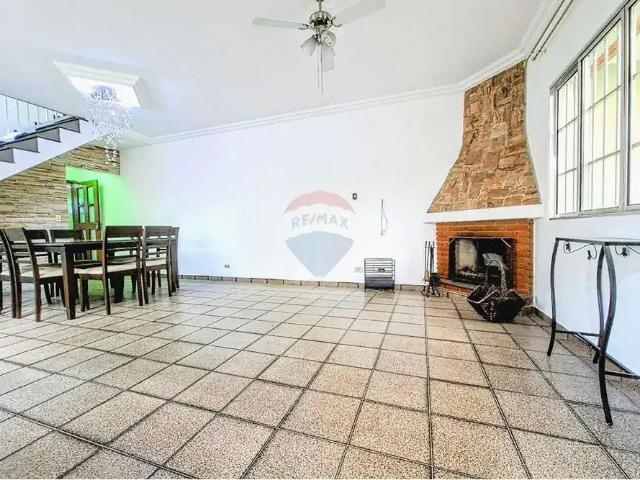 Casa / Sobrado para Venda em São Paulo/SP Chora Menino 3 Quartos