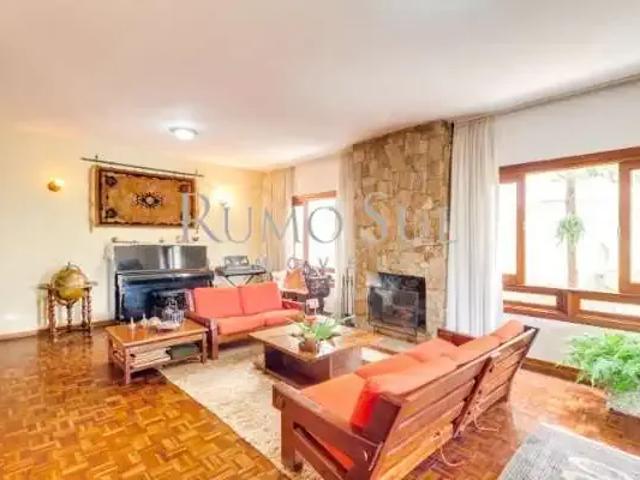 Casa / Sobrado para Venda em São Paulo/SP Chácara Monte Alegre 5 Quartos