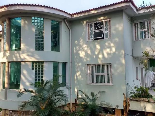 Casa / Sobrado para Venda em São Paulo/SP Chácara Monte Alegre 6 Quartos