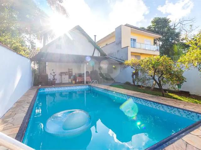 Casa / Sobrado para Venda em São Paulo/SP Chácara Monte Alegre 3 Quartos