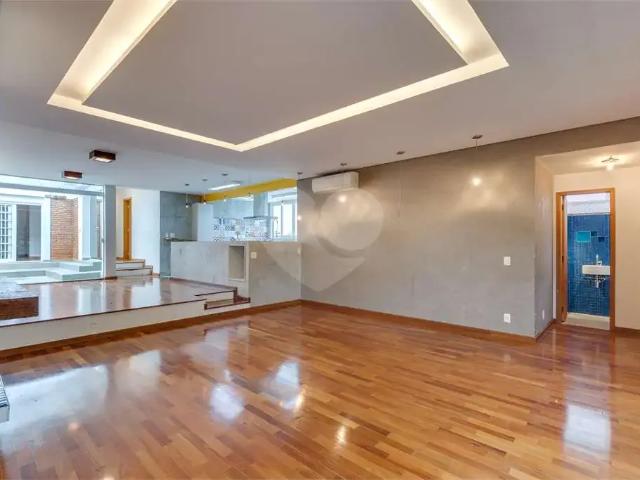 Casa / Sobrado para Venda em São Paulo/SP Chácara Monte Alegre 3 Quartos