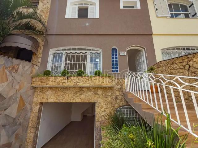 Casa / Sobrado para Venda em São Paulo/SP Vila Carrão 4 Quartos