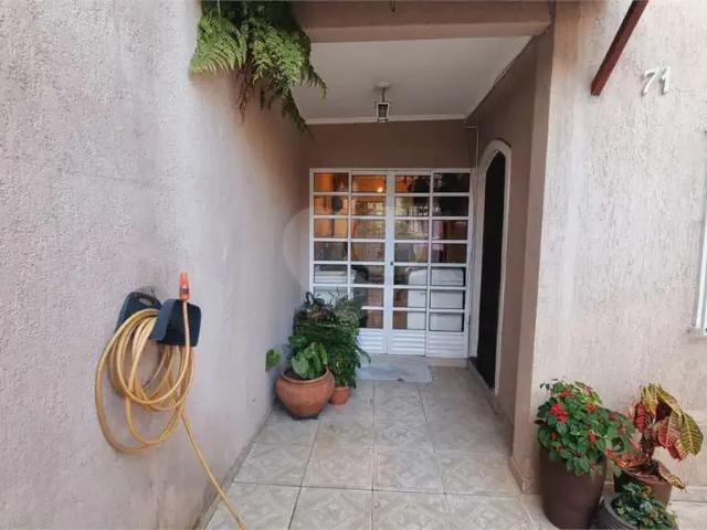 Casa / Sobrado para Venda em São Paulo/SP Cidade Ademar 2 Quartos