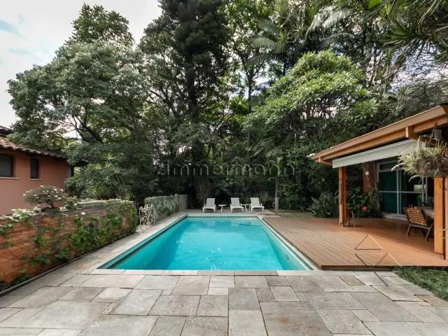 Casa / Sobrado para Venda em São Paulo/SP Cidade Jardim 4 Quartos