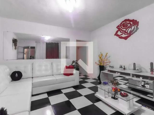 Casa / Sobrado para Venda em São Paulo/SP Cidade Líder 3 Quartos