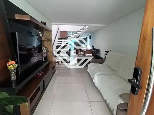 Casa / Sobrado para Venda em São Paulo/SP Cidade Líder 3 Quartos