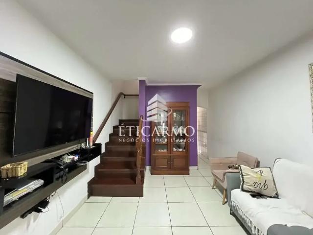 Casa / Sobrado para Venda em São Paulo/SP Cidade Líder 6 Quartos