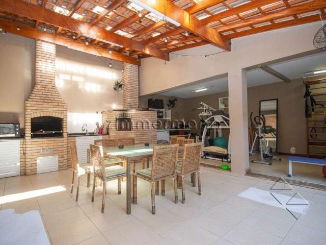 Casa / Sobrado para Venda em São Paulo/SP Brooklin 4 Quartos