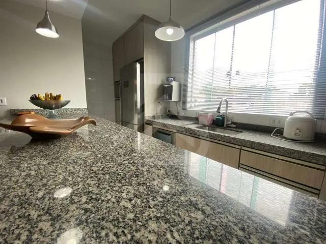 Casa / Sobrado para Venda em São Paulo/SP Cidade Satélite Santa Bárbara 3 Quartos