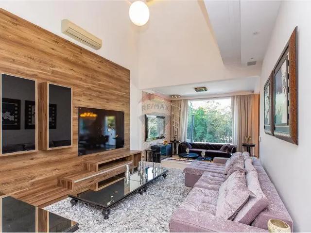 Casa / Sobrado para Venda em São Paulo/SP City América 4 Quartos