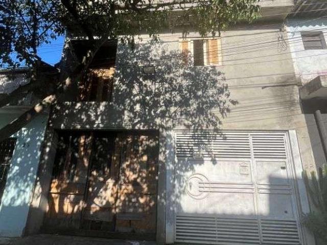 Casa / Sobrado para Venda em São Paulo/SP Conjunto Habitacional Castro Alves 6 Quartos