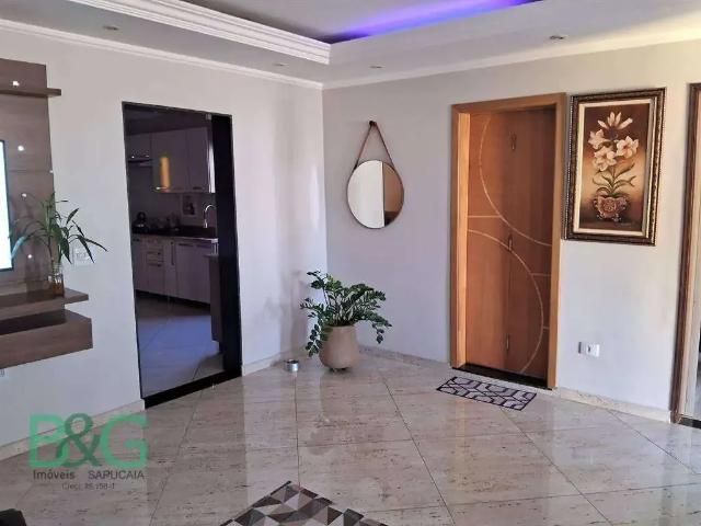 Casa / Sobrado para Venda em São Paulo/SP Conjunto Habitacional Águia de Haia 4 Quartos