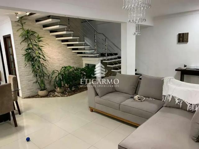 Casa / Sobrado para Venda em São Paulo/SP Conjunto Habitacional Padre José de Anchieta 5 Quartos
