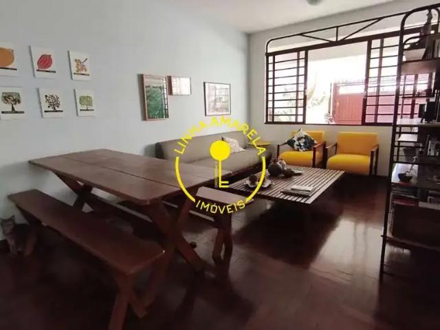Casa / Sobrado para Venda em São Paulo/SP Ferreira 5 Quartos