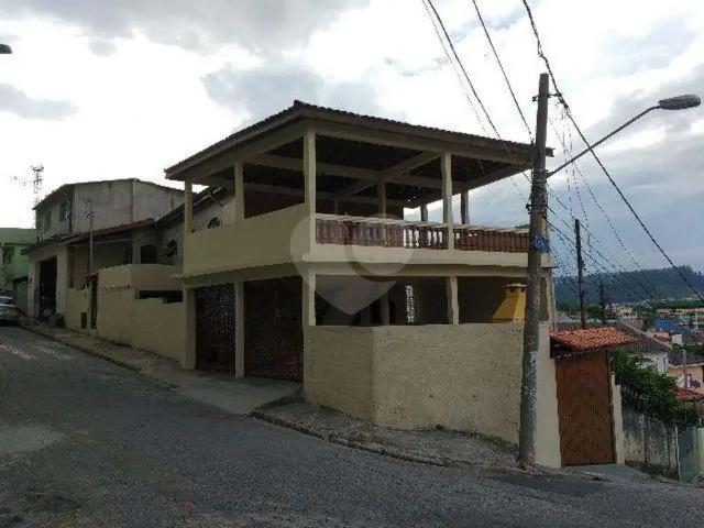 Casa / Sobrado para Venda em São Paulo/SP Freguesia do Ó 6 Quartos
