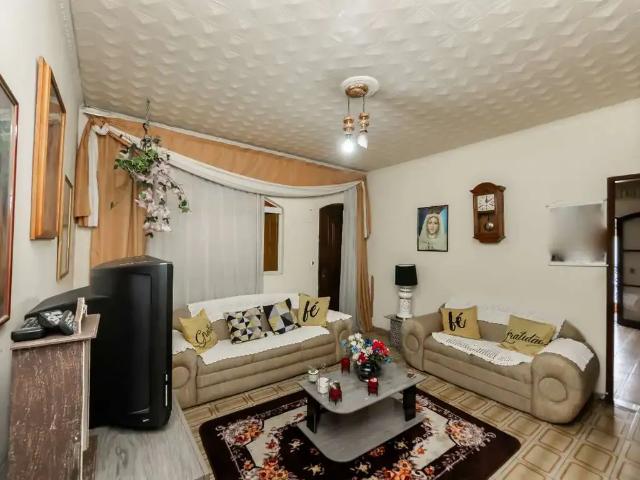 Casa / Sobrado para Venda em São Paulo/SP Furnas 3 Quartos