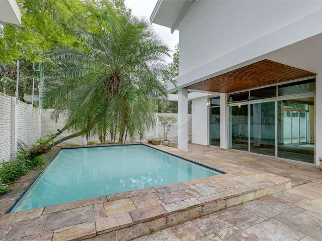 Casa / Sobrado para Venda em São Paulo/SP Granja Julieta 4 Quartos