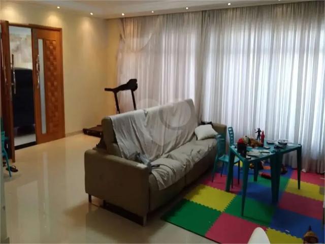 Casa / Sobrado para Venda em São Paulo/SP Granja Julieta 4 Quartos