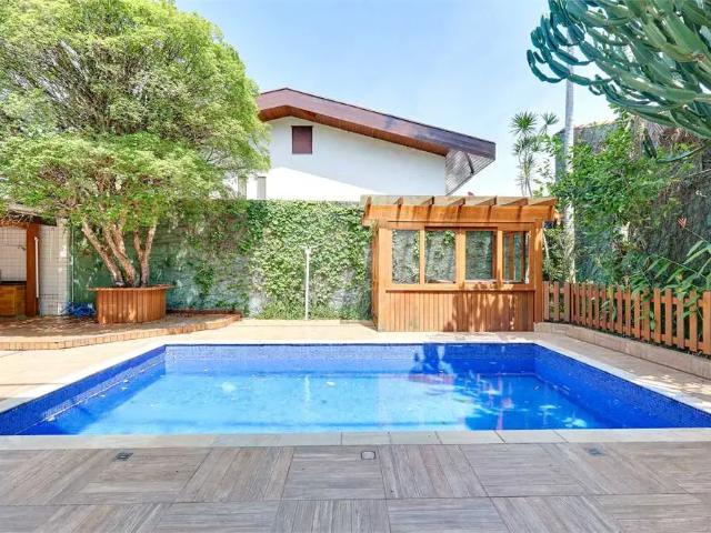 Casa / Sobrado para Venda em São Paulo/SP Granja Julieta 5 Quartos