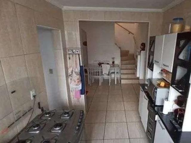 Casa / Sobrado para Venda em São Paulo/SP Guaianases 5 Quartos