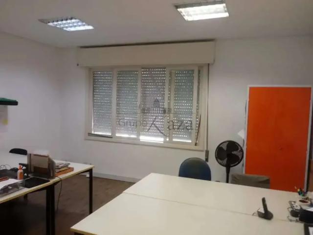 Casa / Sobrado para Venda em São Paulo/SP Higienópolis 4 Quartos