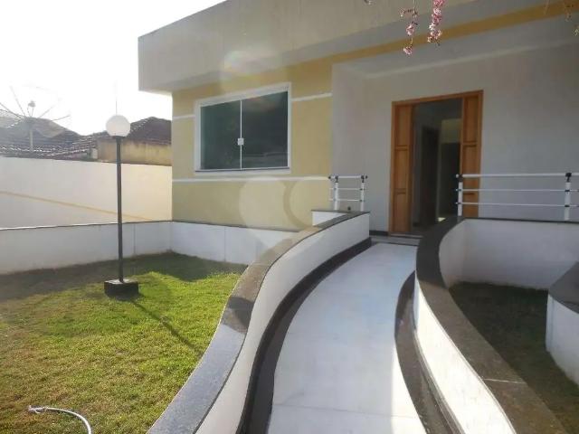 Casa / Sobrado para Venda em São Paulo/SP Horto 3 Quartos