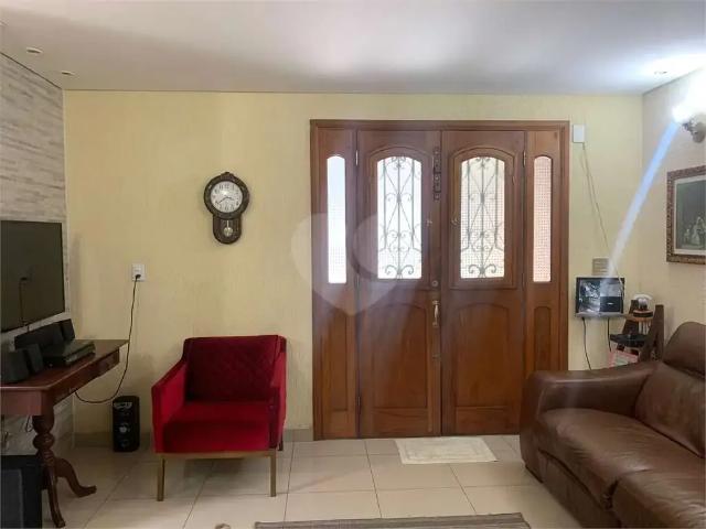 Casa / Sobrado para Venda em São Paulo/SP Horto 3 Quartos