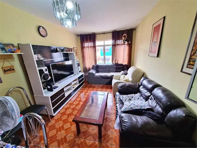 Casa / Sobrado para Venda em São Paulo/SP Horto Florestal 3 Quartos