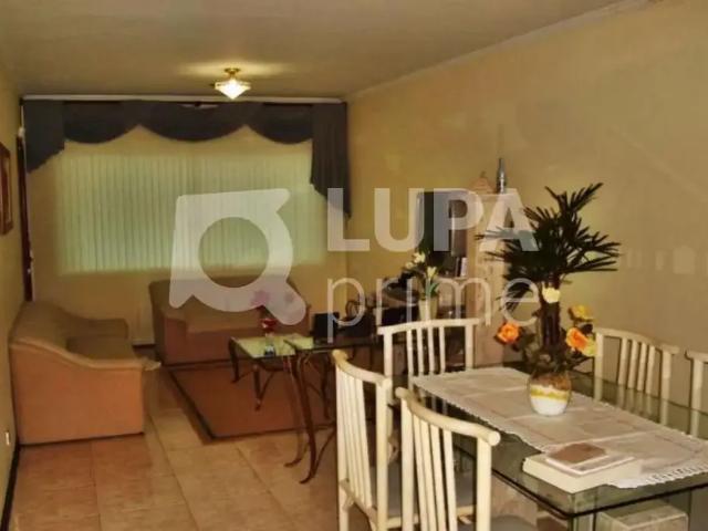 Casa / Sobrado para Venda em São Paulo/SP Imirim 3 Quartos