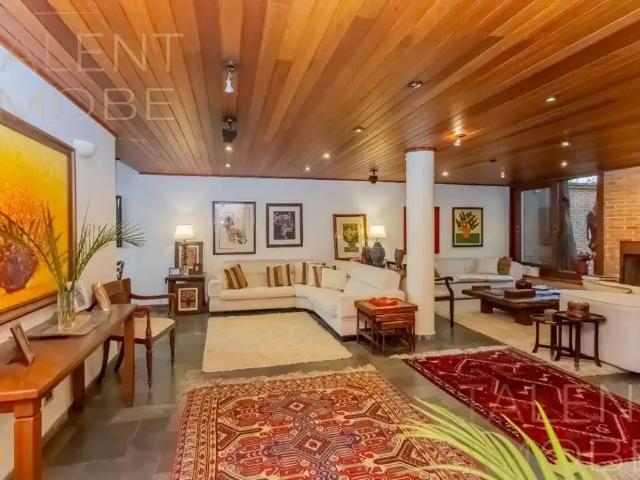 Casa / Sobrado para Venda em São Paulo/SP Indianópolis 4 Quartos