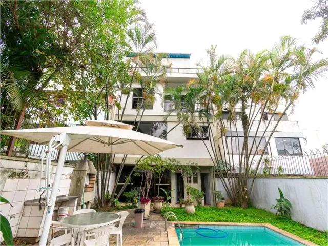 Casa / Sobrado para Venda em São Paulo/SP Indianópolis 8 Quartos