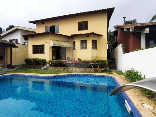 Casa / Sobrado para Venda em São Paulo/SP Interlagos 4 Quartos