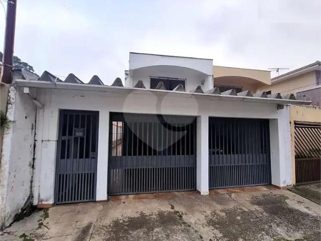 Casa / Sobrado para Venda em São Paulo/SP Interlagos 4 Quartos