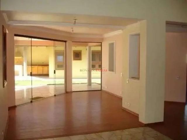 Casa / Sobrado para Venda em São Paulo/SP Interlagos 4 Quartos