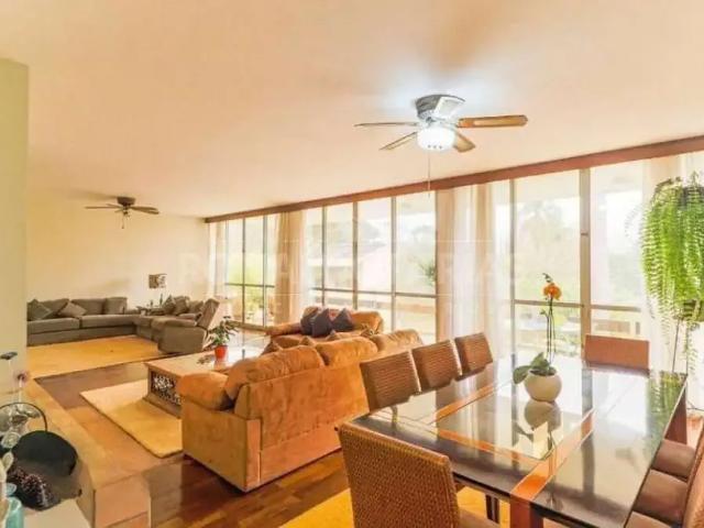 Casa / Sobrado para Venda em São Paulo/SP Interlagos 4 Quartos