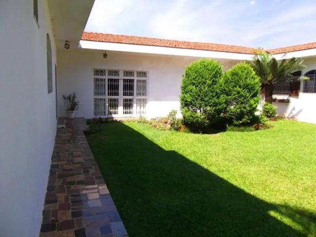 Casa / Sobrado para Venda em São Paulo/SP Interlagos 4 Quartos