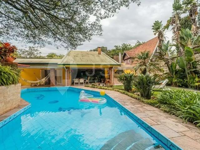 Casa / Sobrado para Venda em São Paulo/SP Interlagos 4 Quartos