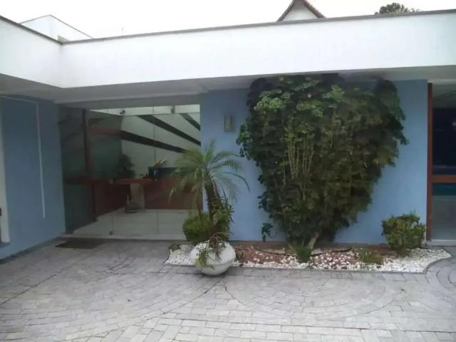 Casa / Sobrado para Venda em São Paulo/SP Interlagos 4 Quartos
