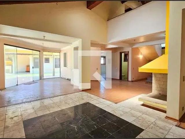 Casa / Sobrado para Venda em São Paulo/SP Interlagos 5 Quartos