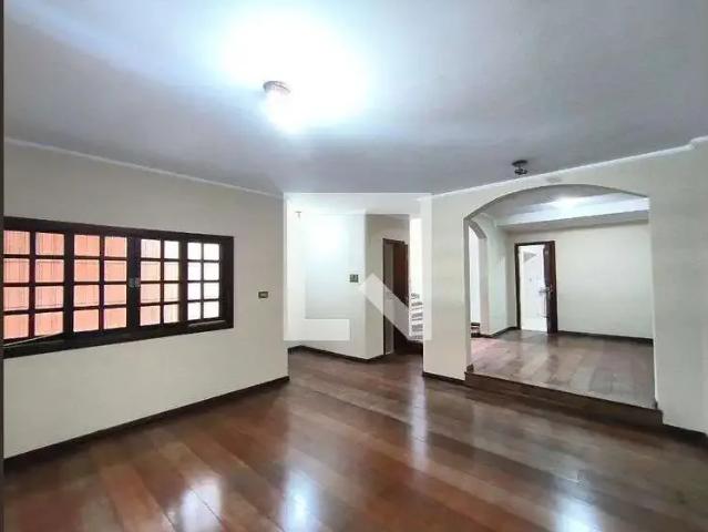 Casa / Sobrado para Venda em São Paulo/SP Ipiranga 4 Quartos