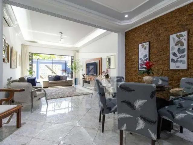 Casa / Sobrado para Venda em São Paulo/SP Ipiranga 4 Quartos