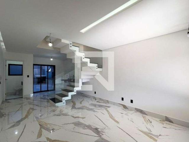 Casa / Sobrado para Venda em São Paulo/SP Ipiranga 4 Quartos