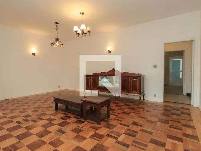 Casa / Sobrado para Venda em São Paulo/SP Ipiranga 5 Quartos