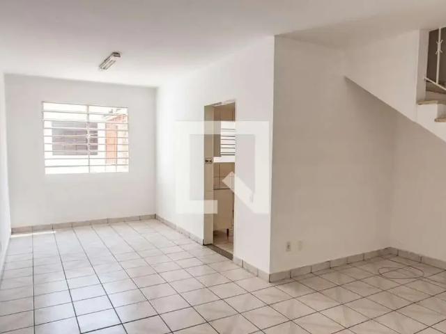 Casa / Sobrado para Venda em São Paulo/SP Ipiranga 2 Quartos