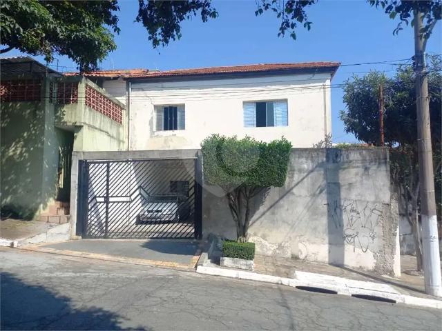 Casa / Sobrado para Venda em São Paulo/SP Ipiranga 3 Quartos